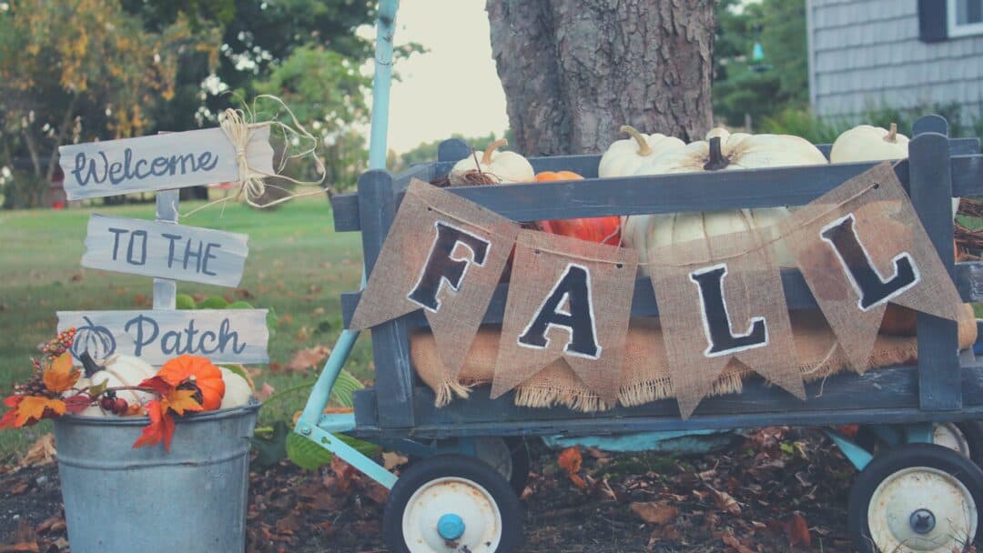 Outdoor Fall Decor - Cottage On Bunker Hill