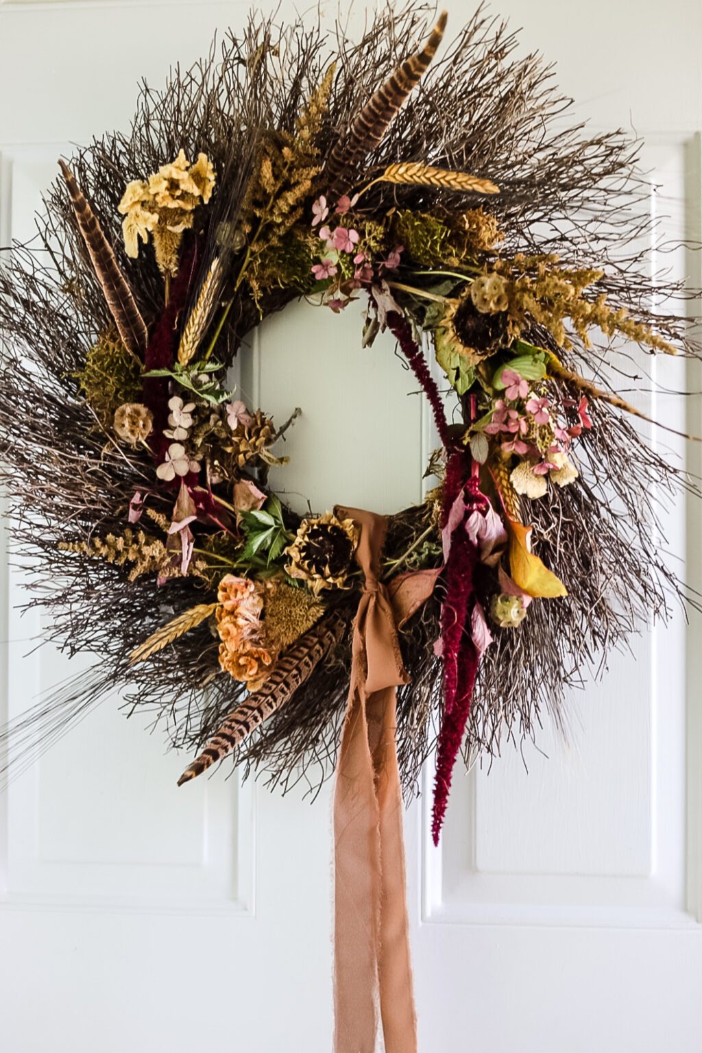 Fall Wreath Ideas: Make a Beautiful Wreath with Foraged Flowers ...