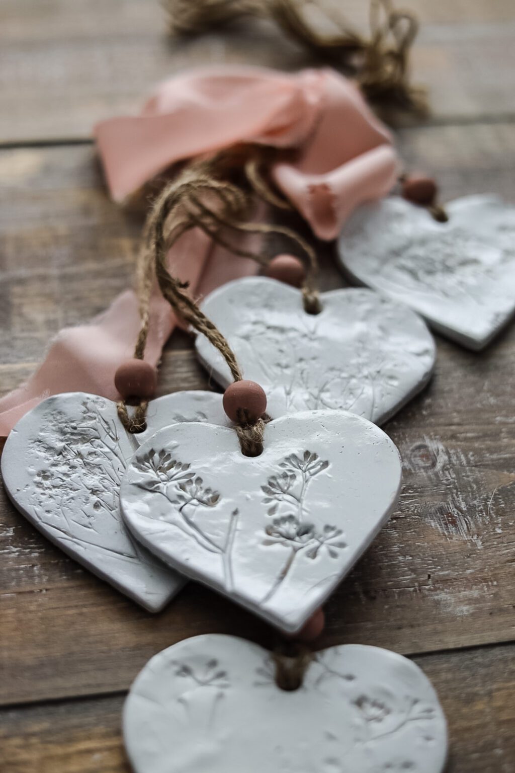 How to Make Pressed Flower Clay Plaques - Cottage On Bunker Hill