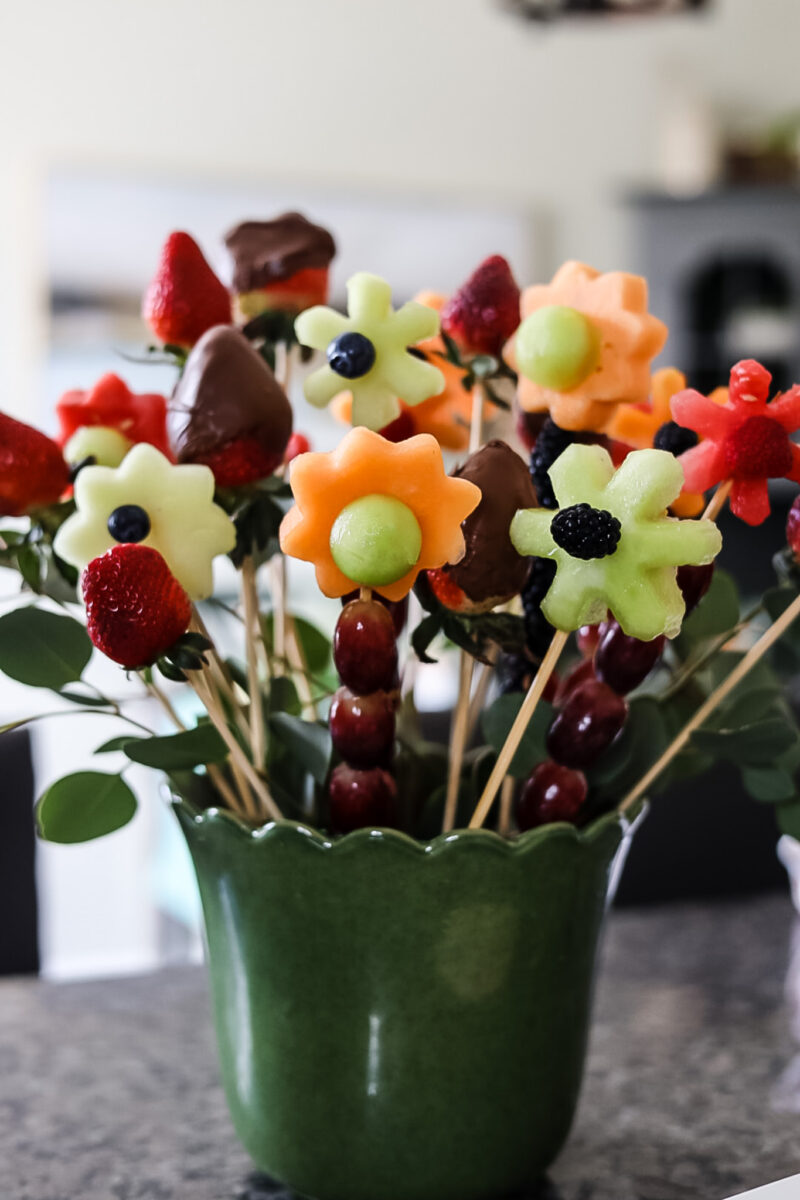 DIY Fruit Art: How to Make Your Own Edible Fruit Arrangement - Cottage ...
