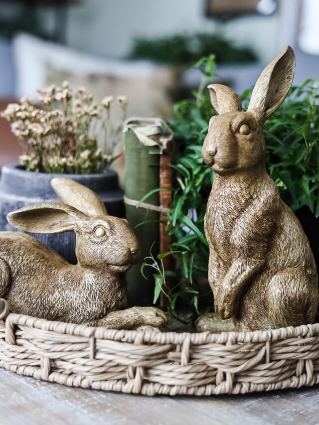 Make Vintage Looking Bunnies Story - Cottage On Bunker Hill