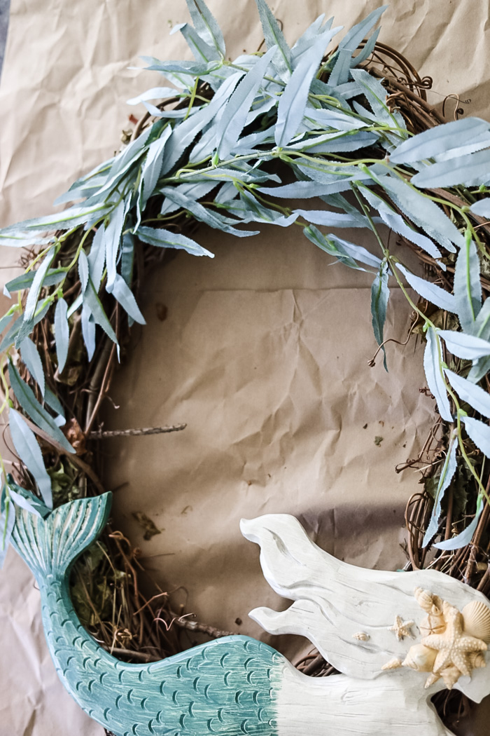 Easy DIY Coastal Mermaid Wreath: Perfect for Your Front Door - Cottage ...