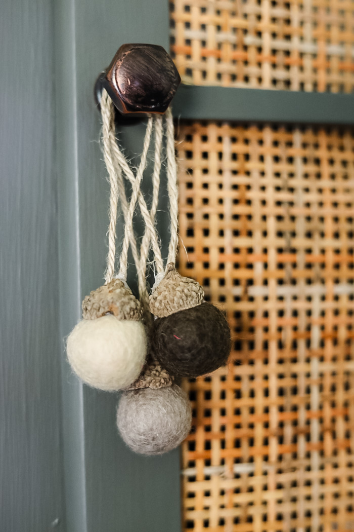DIY Fall Decor: Crafting Easy Felt Acorns for Garland and Ornaments ...