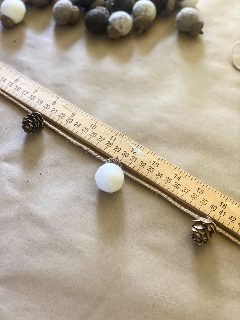 DIY Fall Decor: Crafting Easy Felt Acorns for Garland and Ornaments ...