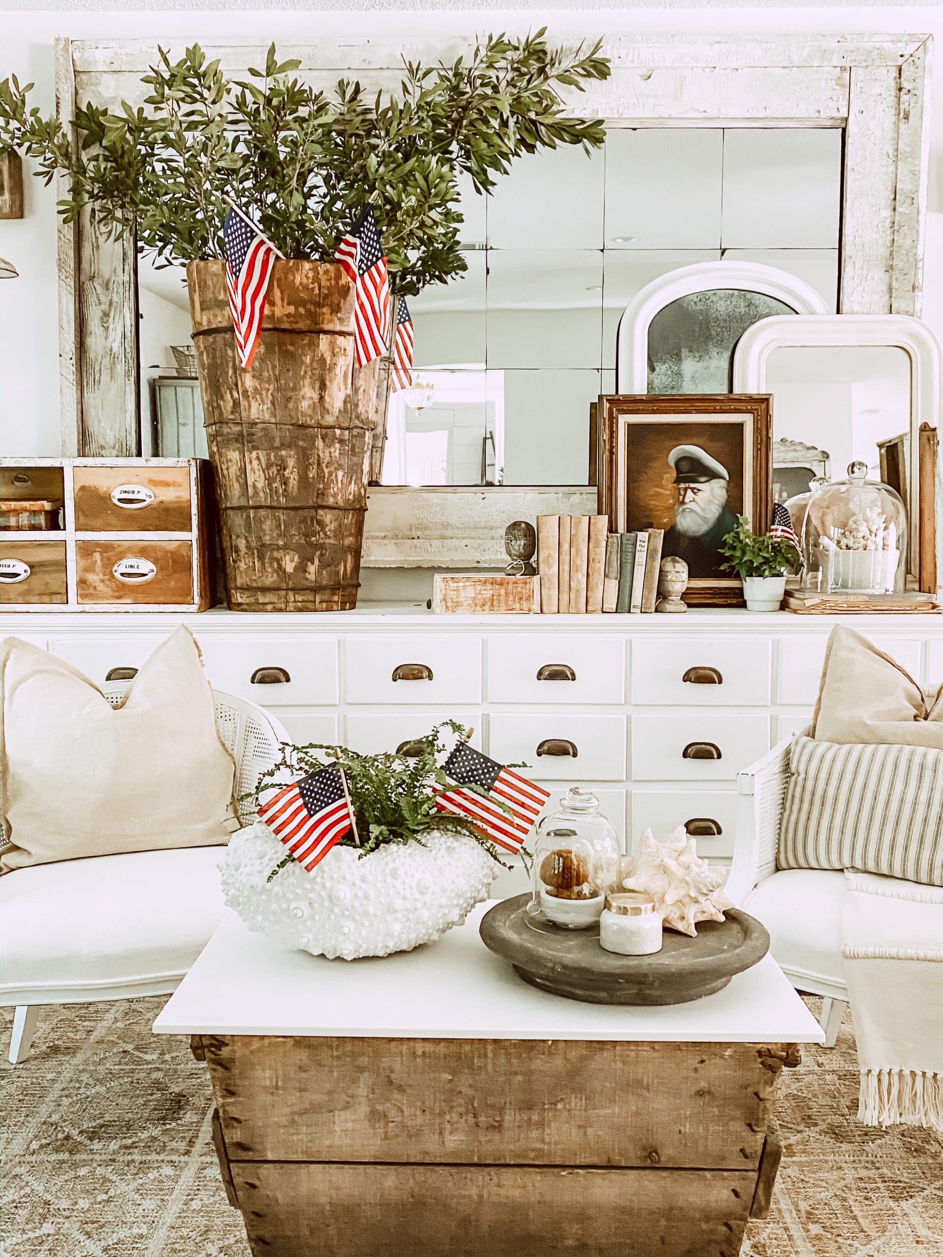 Red, White, and Ready to Decorate: Patriotic Inspiration for Your Home ...