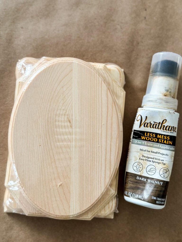 Vintage Vibes: Crafting Decoupage Plaques with Pressed Flowers ...