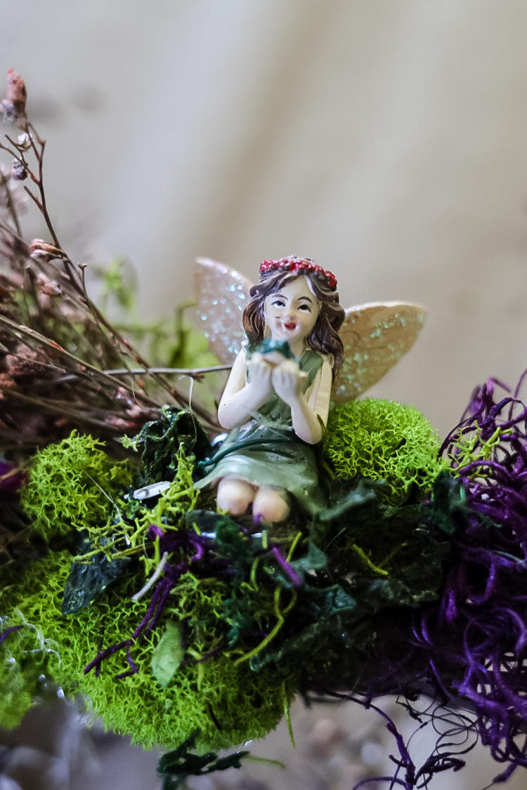 The Day My Front Door Got Fairy Magic (An Enchanted Wreath DIY ...